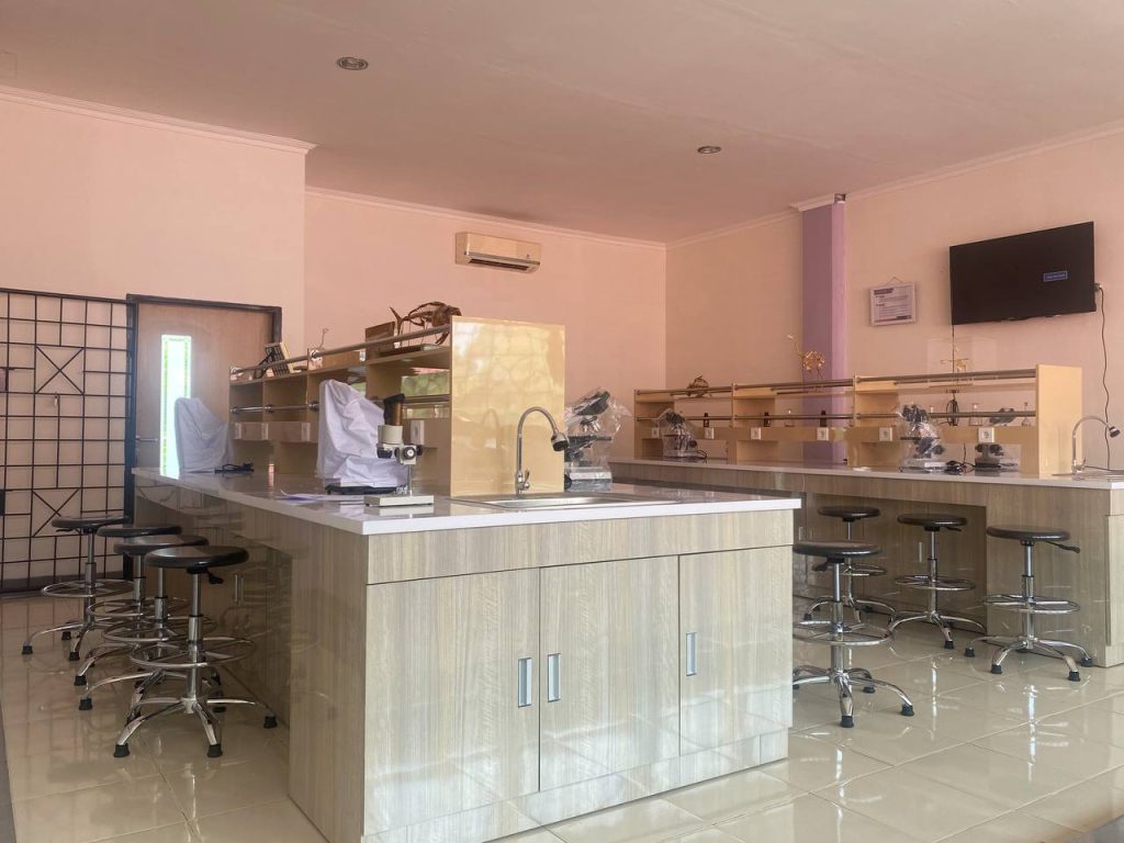 Laboratorium – Kedokteran Hewan Unhas